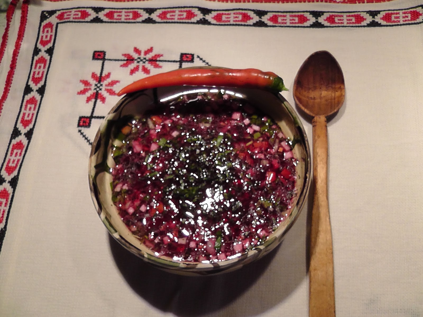 HRANA VIE: RAW FOOD - BORS RUSESC