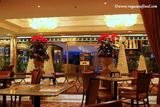 Golden Nugget - Carson Street Cafe - Vegas and Food