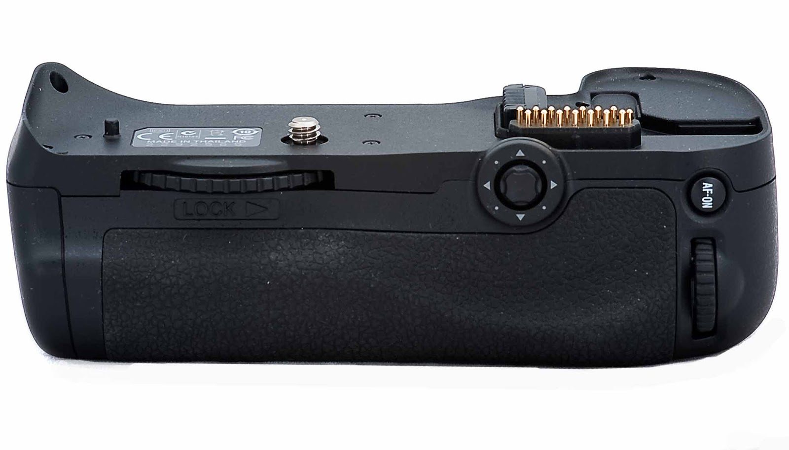 Nikon Multi Power Battery Pack MB-D10 review