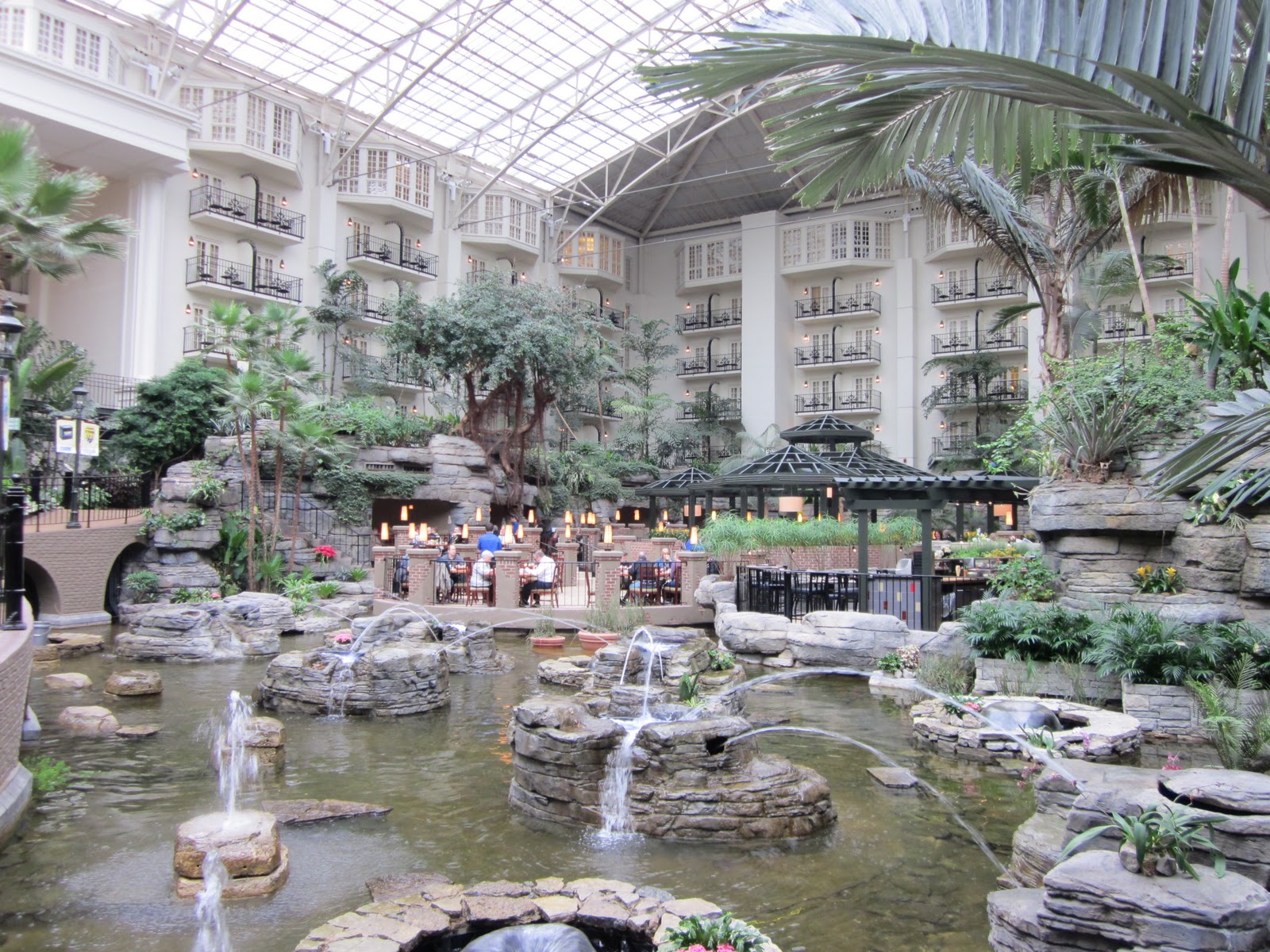 Arrows Sent Forth: Waterfalls and fountains at the Opryland