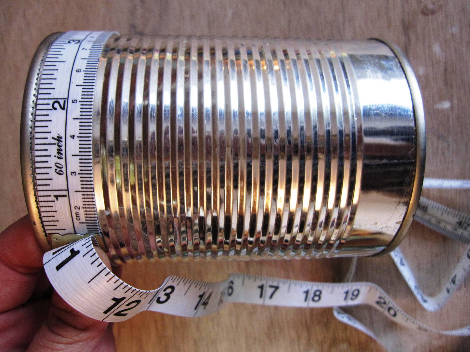My Upcycled Life: tin can lantern tutorial