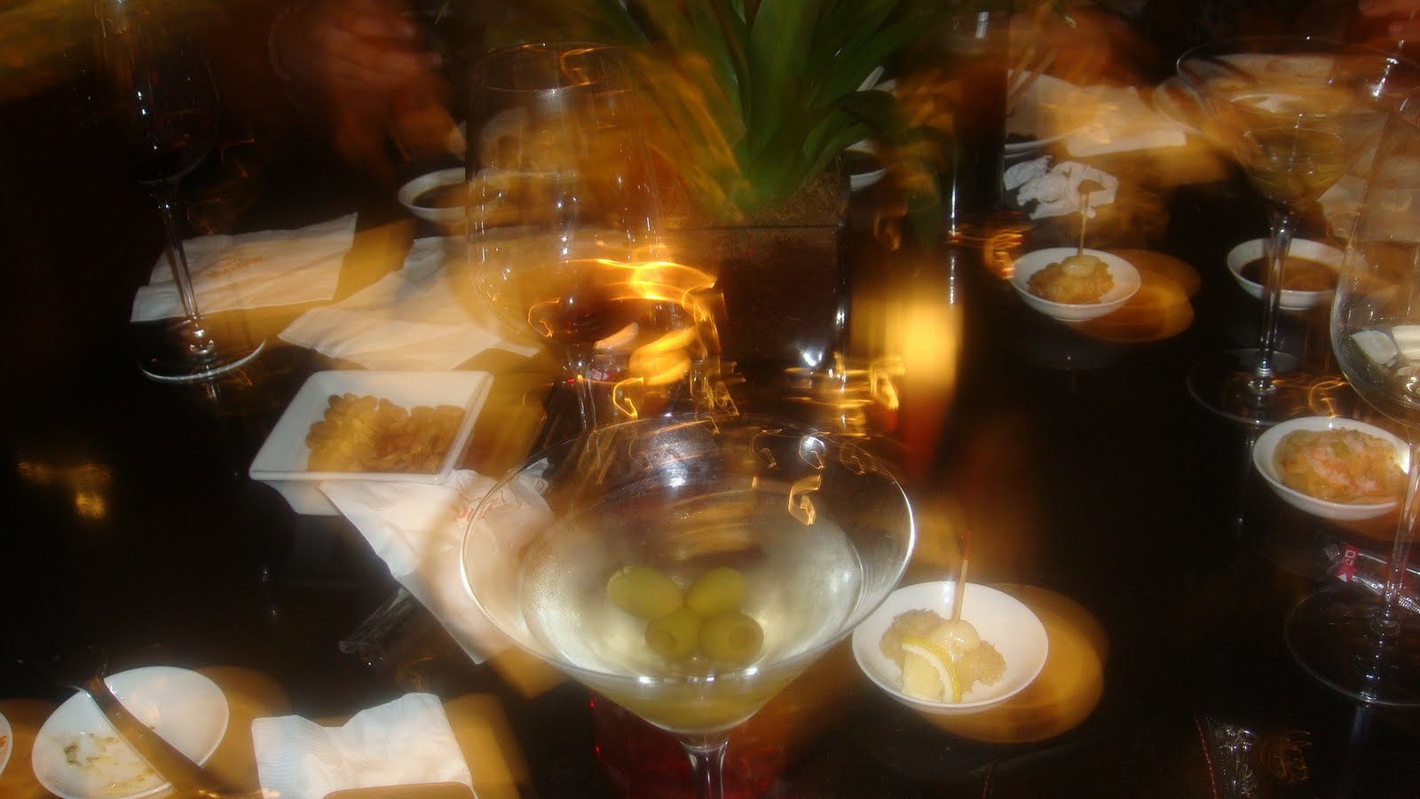 Eat. Drink. Dance. (Repeat!): Do Drink and Dine at Velocity Bar Manila