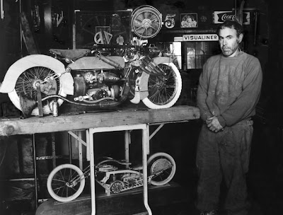 Ride the Machine: The Art of Michael Leeds.