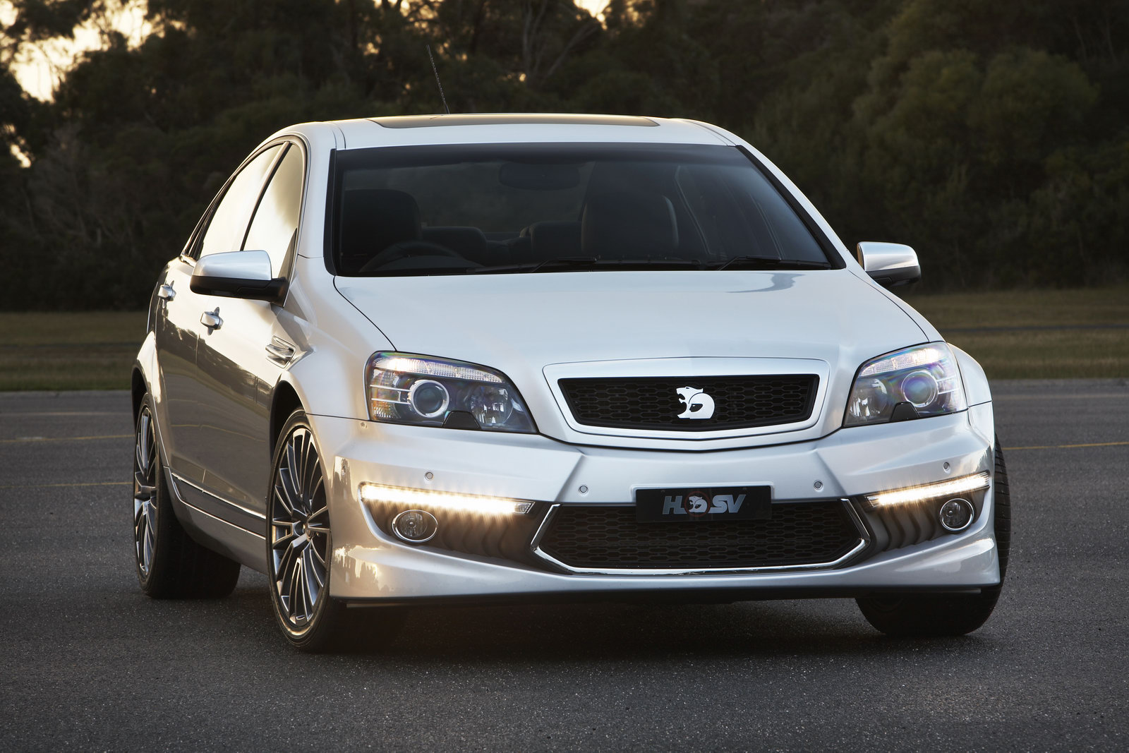Holden Releases Caprice (Grange) with 436-hp V8 | Expert Drive - Luxury ...
