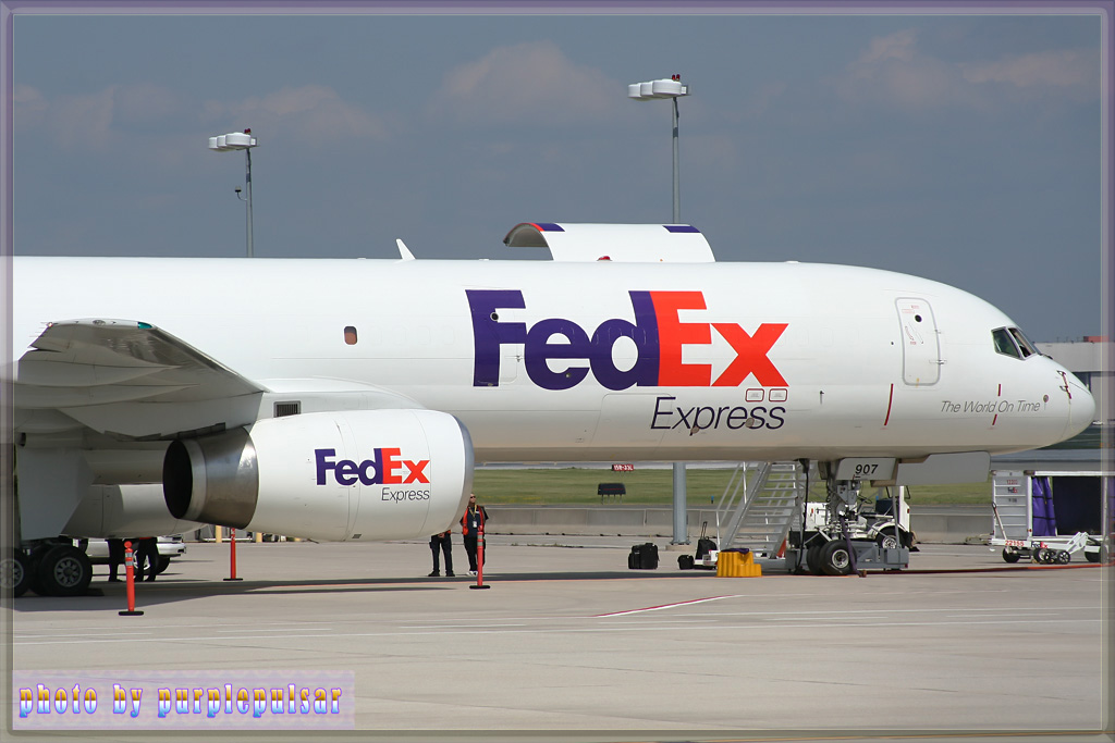 My AeroWorld: Special Today - 2010/07/29[FedEx Ramp]