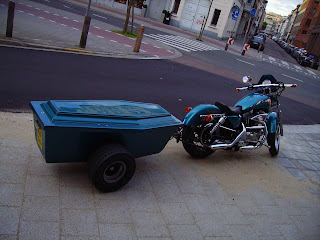 MOTORCYCLE 74: Chopper with coffin trailer
