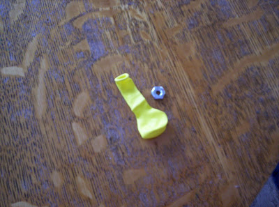 Almost Unschoolers: The Screaming Balloon Experiment