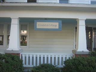 Elizabeth & Co.: We have a sign!