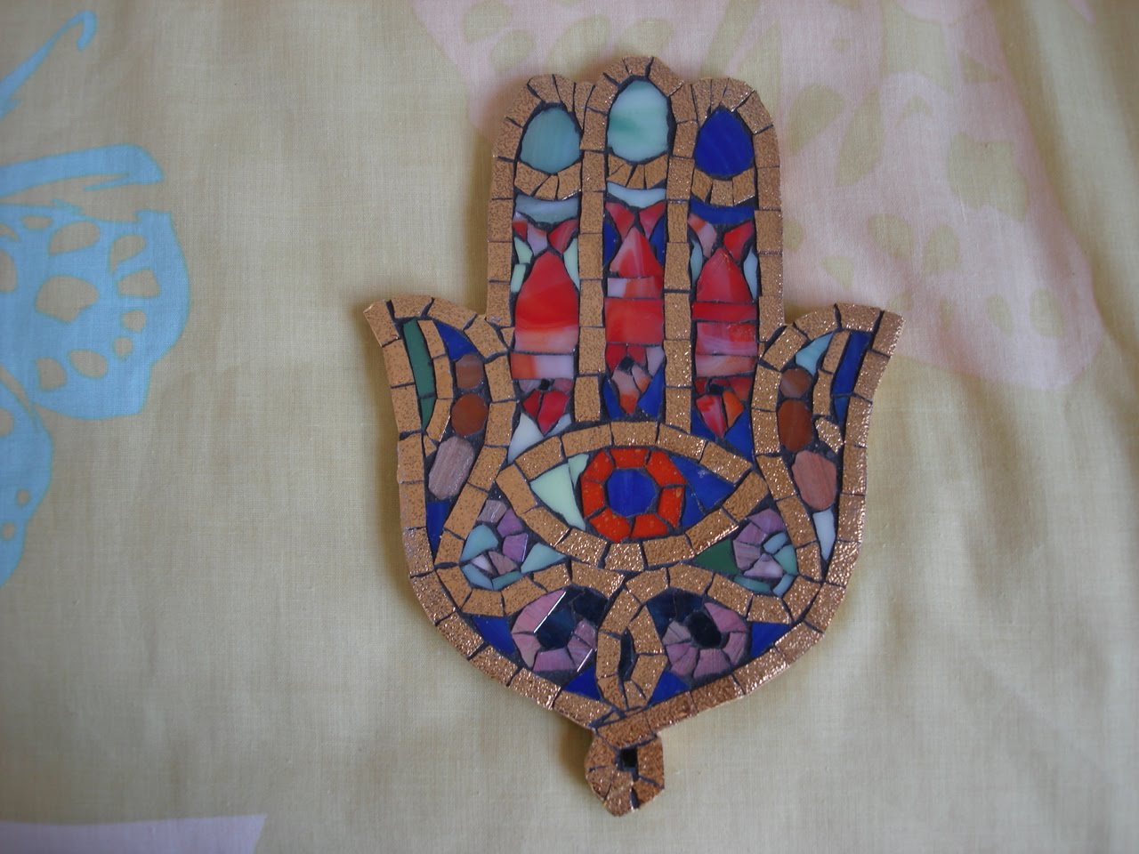 MOZALIZA Claude Feghali Mosaiste: main de fatima