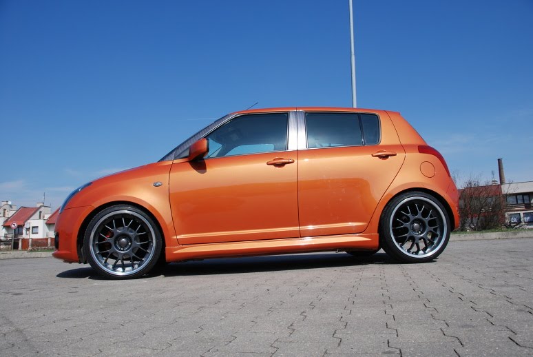 The story of Koh -Swift-: Paul's Orange Swift from Czech Republic