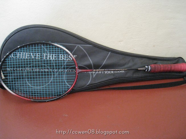 Just Sharing 文の分享站: Bye Bye To My First Badminton Racket