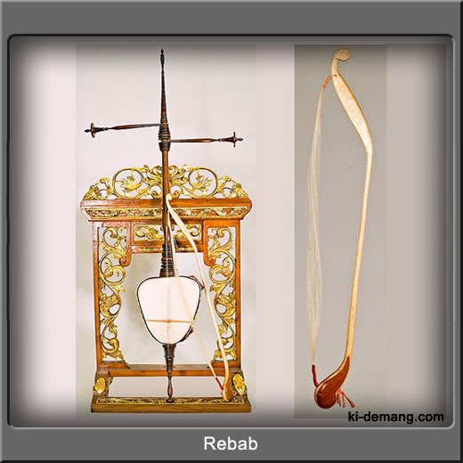 Indonesian Traditional Art: Gamelan instruments