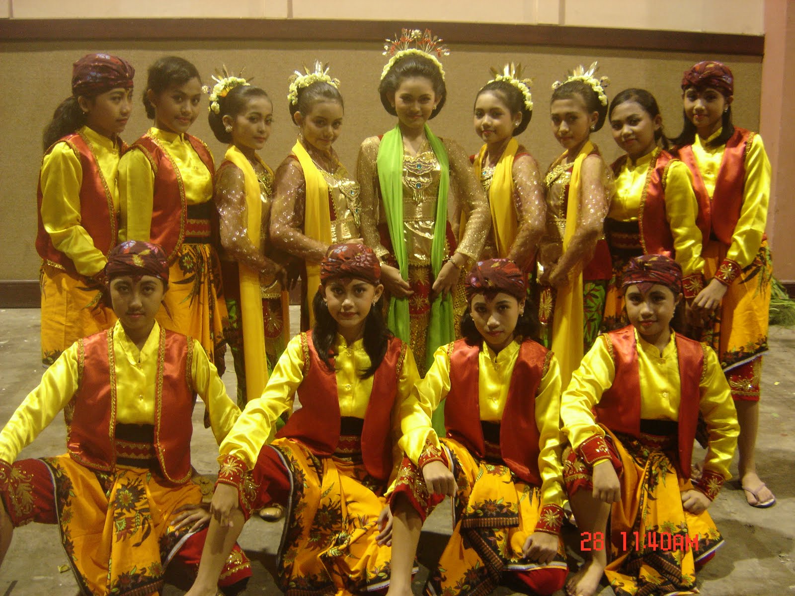 Indonesian Traditional Art: Dance Remo