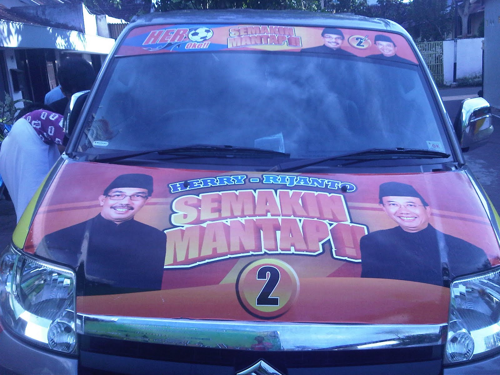 desain stiker mobil: desain stiker mobil