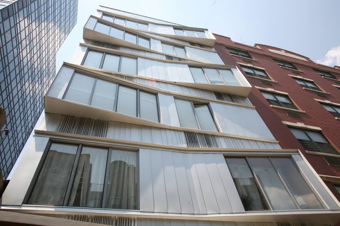 arquitectura tres: Switch building - nArchitects