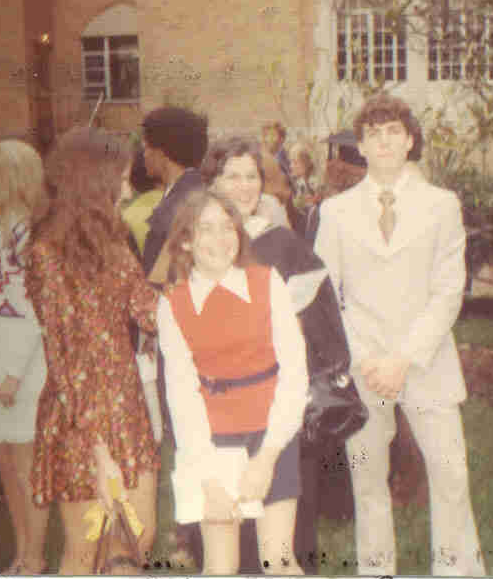 Ellouisestory: Graduation 1972