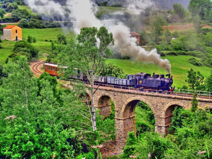 Beautiful Steam Train Photos