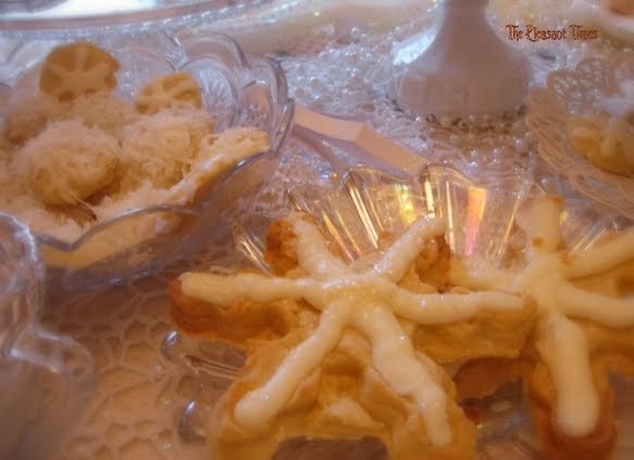 A Wise Woman Builds Her Home: Snowflake Tea Party