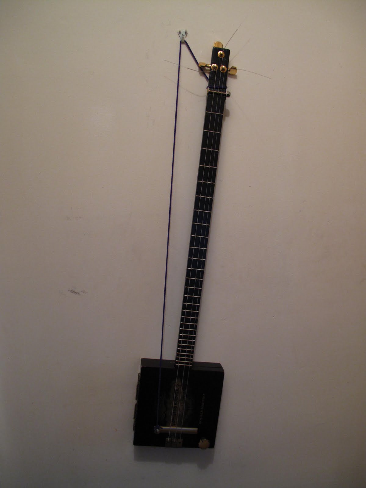 batt trees wreck wired