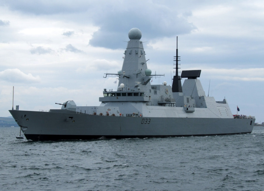 HMS Dauntless Type 45 Class Destroyers BAE Systems Technologie ...
