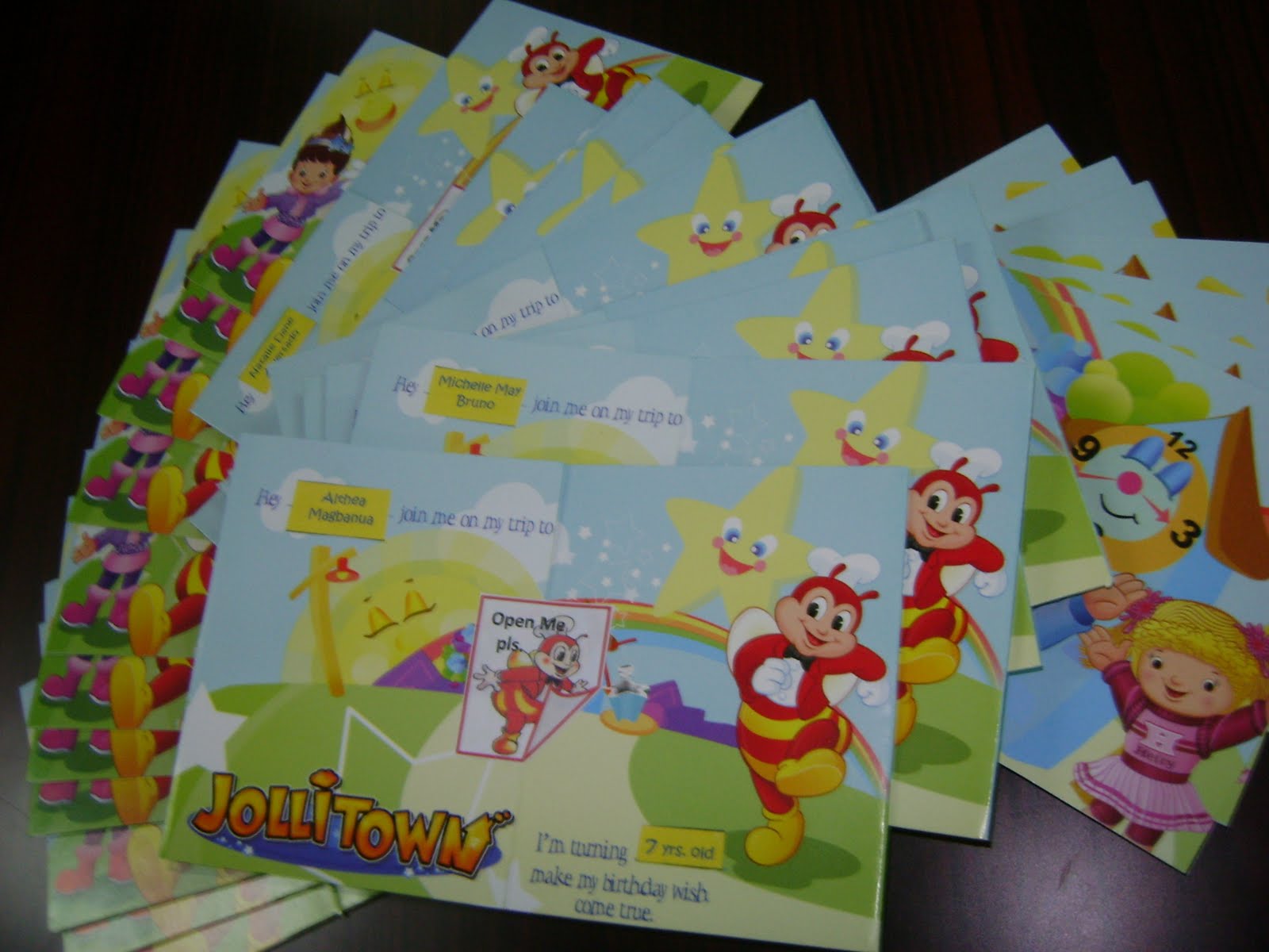 Scattered Musings: Jollitown Bday Invitation