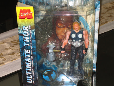 Rory's Toy Den and Reviews: Ultimate Thor Marvel Select