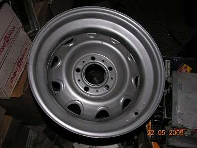 Krisiesmopes Mopar Stuff: 15X7 Rallye Wheels 1970 (69-70 date codes)