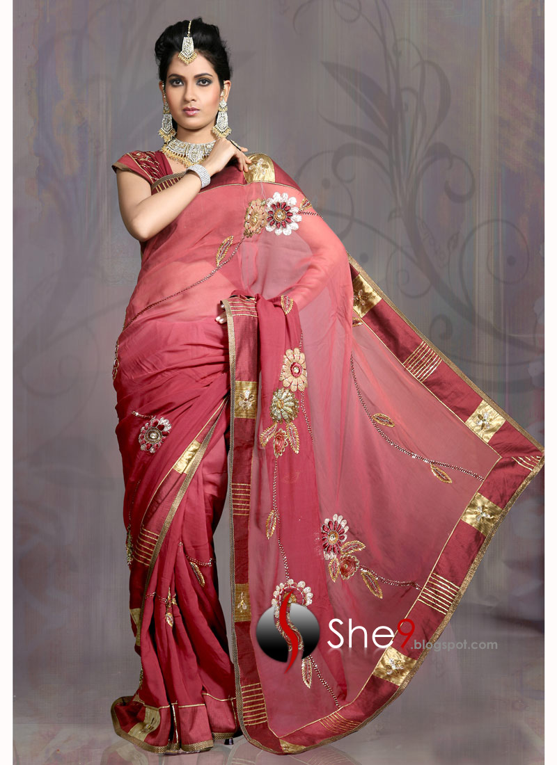 Indian Artistic Sarees | Delhi Saree Designs ~ She9 | Change the Life Style