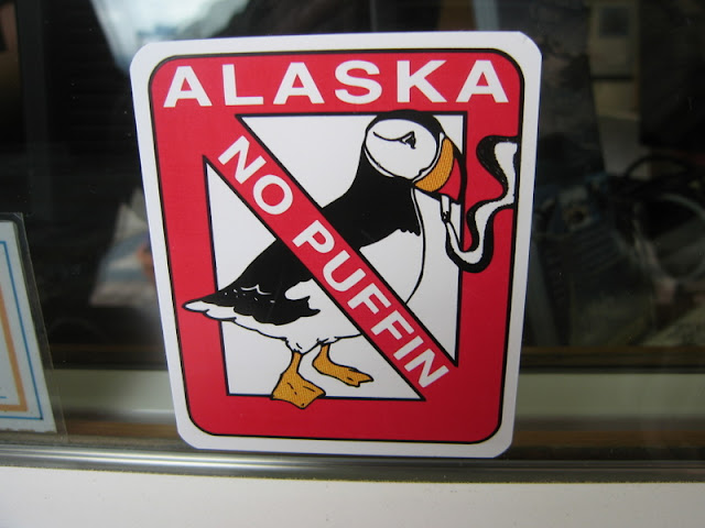 Teacup Lane: REDnesday - Alaska NO PUFFIN