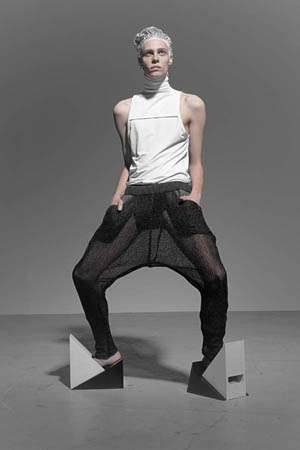 littlethingsandstuff: THE androgynous human