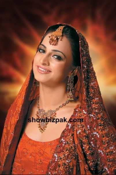 Pictures Of Pakistani Film Actress Noor - Pretty Things And Fashion