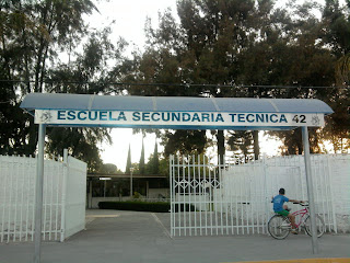 Aventura Escolar: Escuela Secundaria Tecnica n° 42