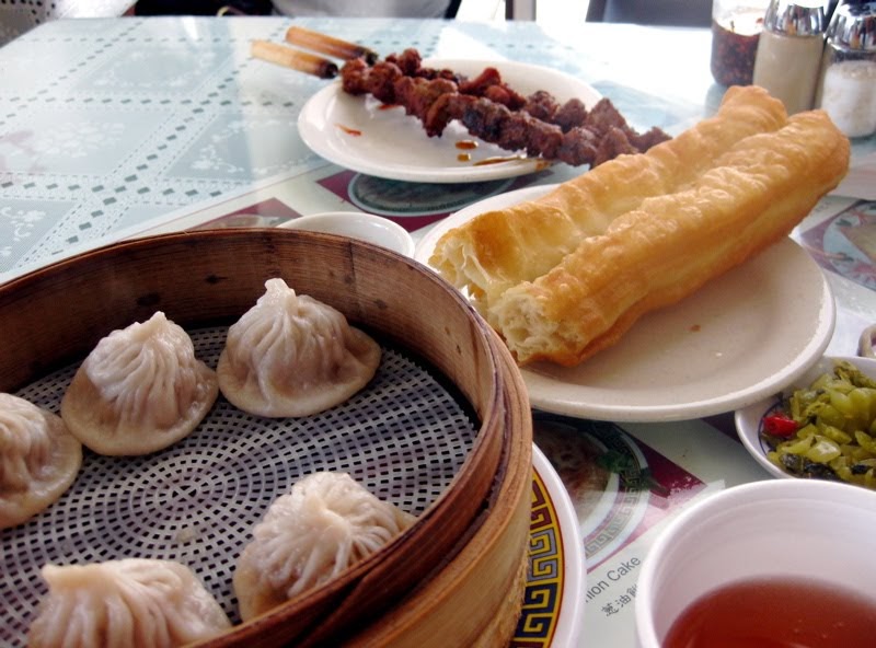 The Food Abides ™: "Authentic" Eats in the A - Chef Liu's