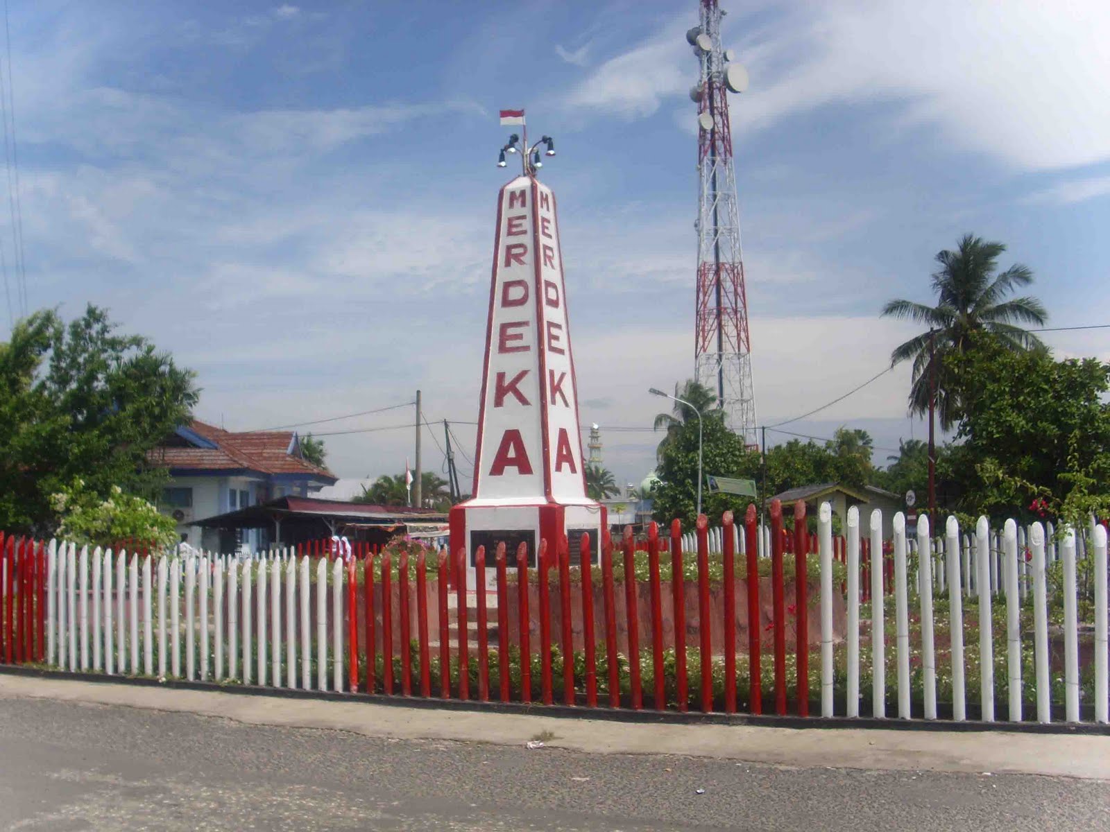 Tugu Merdeka Pangkalan Susu