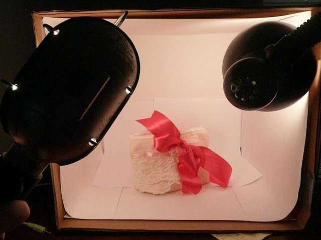 Yumiko's Blog: DIY: White Box [Light Box] Photography