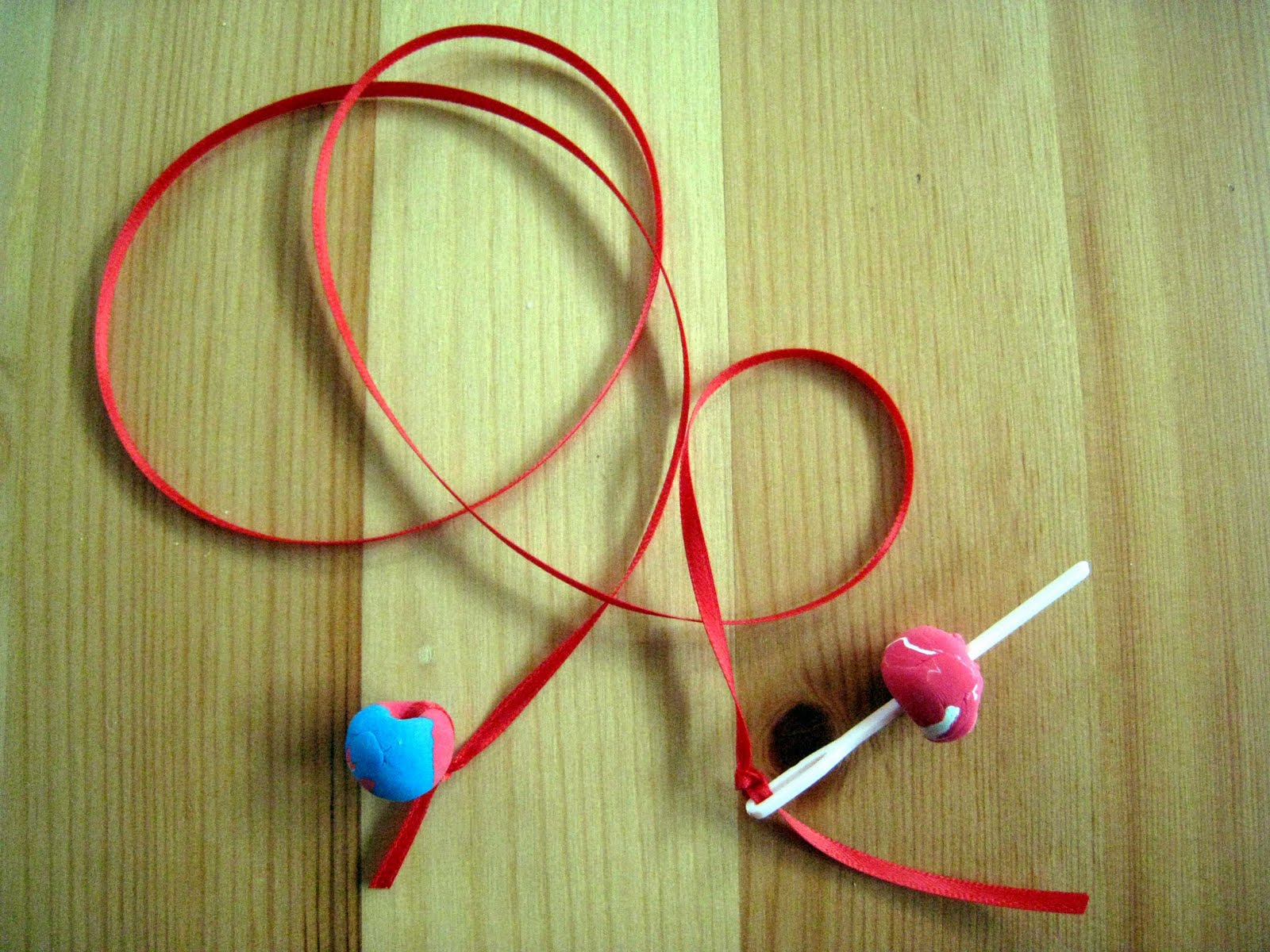 4 Crazy Kings: Model Magic Ornaments & Beads