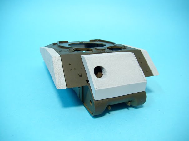 Model Club: Sherman M4A3E8's Concrete Armor