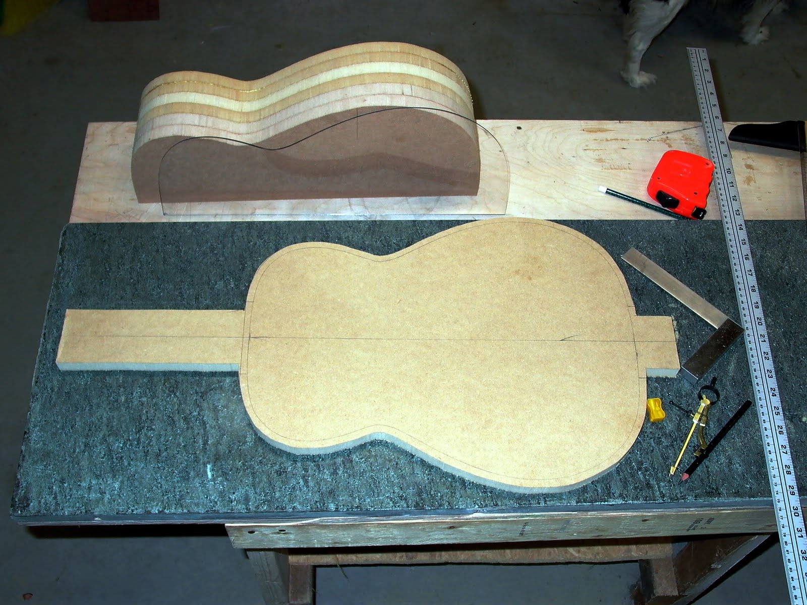 ThreeQuartersLeft: Guitar forms and jigs