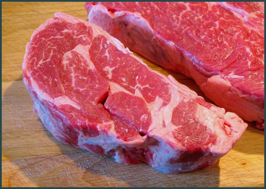 Fat Johnny's Front Porch: Chuck Roll 101