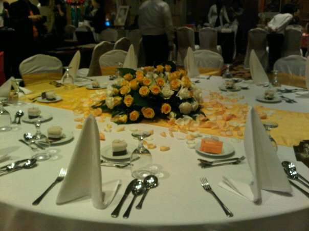 Floral and Landscaping: VIP,VVIP Wedding Table CenterPiece Flower Deco