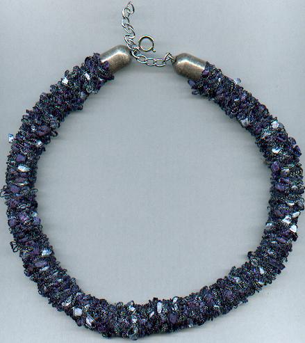 LadyViolet Hobbymaterialen Blog: "Trendy" halsketting