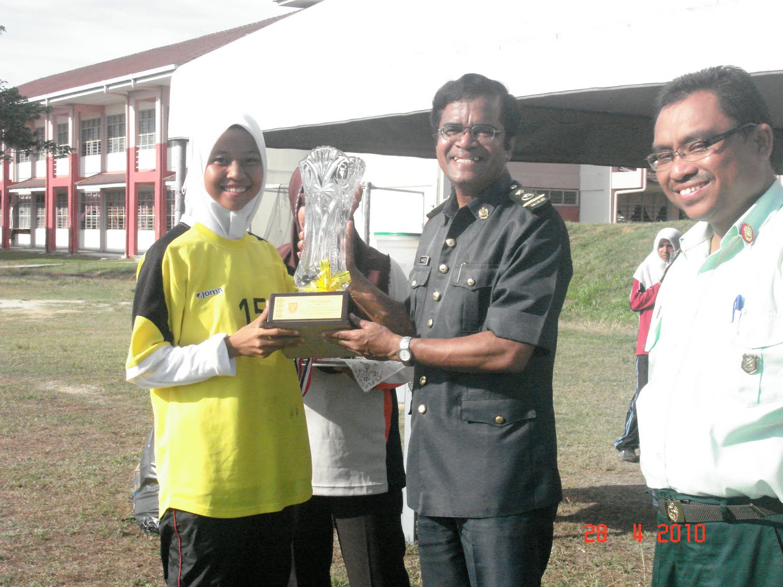 Kokurikulum SBP: SBPI SABAK BERNAM UNGGULI KEJOHANAN SOFBOL