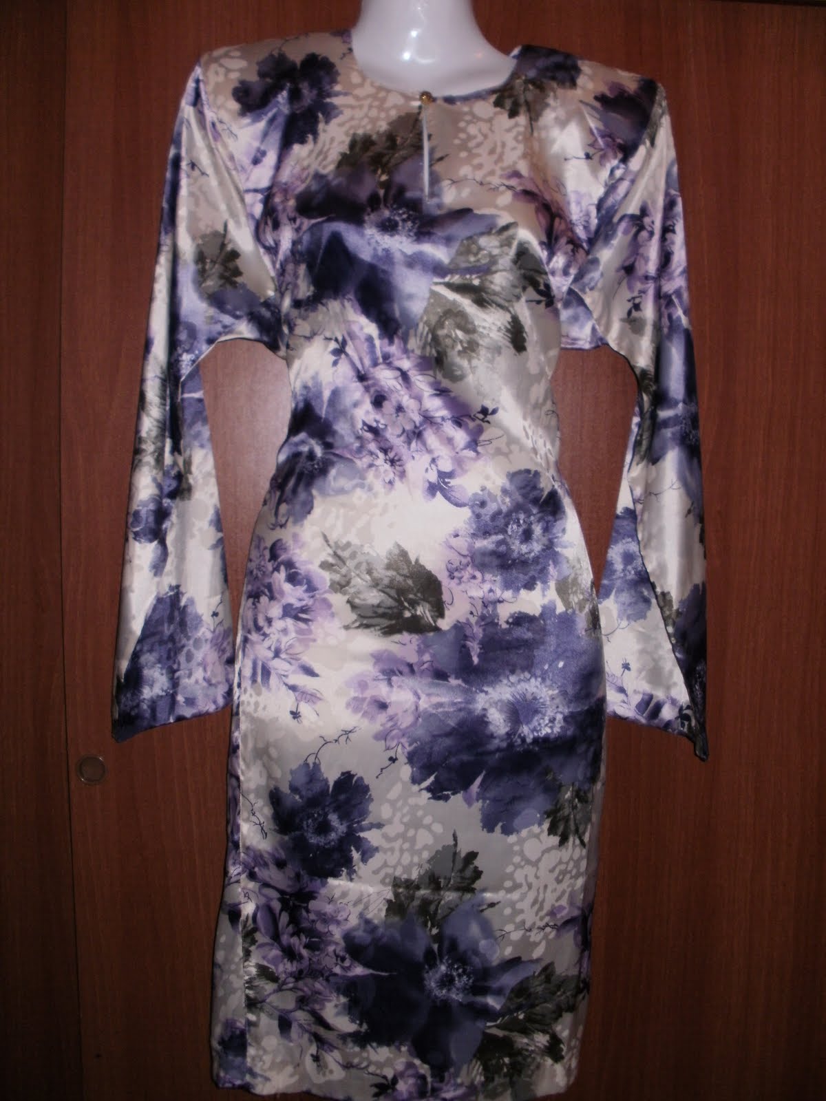 AinSyirah Collection Online Shopping: Baju Kurung Corak Bunga