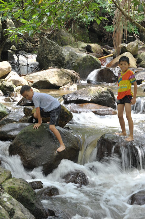 TIOMAN ISLAND PAHANG: Mukut Village Tioman Island