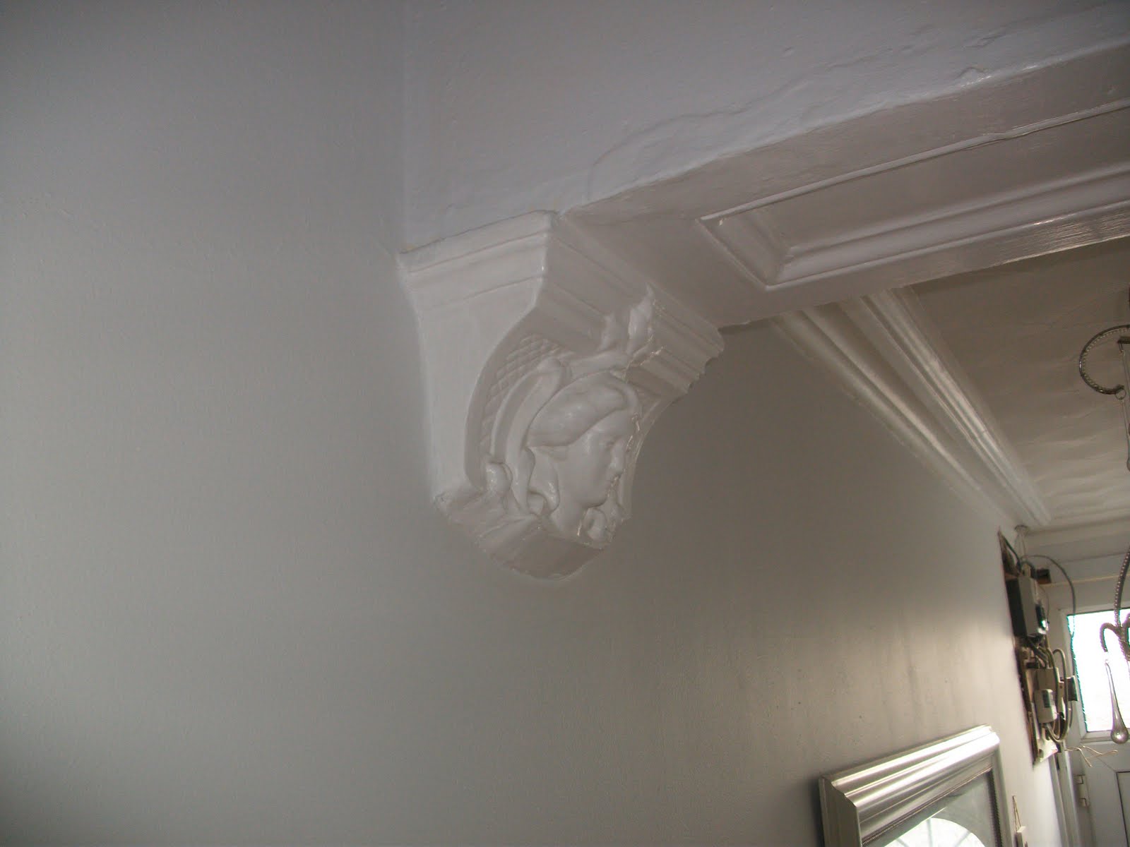 Pretty Vintage: pale and interesting