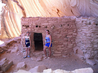 Benefits Of Utah: Defiance House - Lake Powell