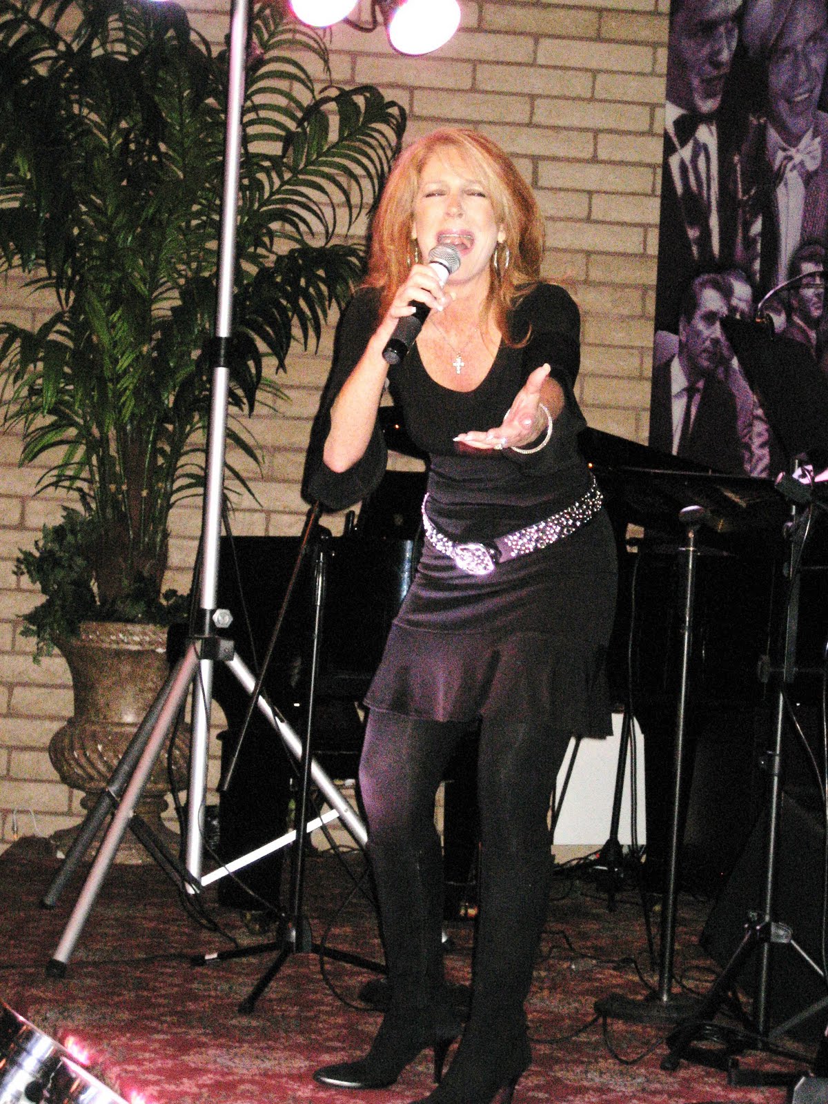 Kelly Clinton's Open Mic Cabaret: The Buzz: The Healing Tune + The ...