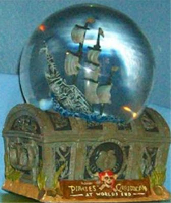 Disney Snowglobes Collectors Guide: POC At World's End Snowglobe