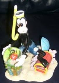 Disney Snowglobes Collectors Guide: Goofy scuba diver snowglobe