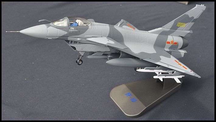 Aeroplane Model: 3847: F10 FIGHTER JET CHINA